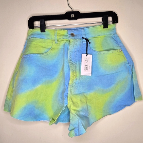 WeWoreWhat | Shorts | Nwt Weworewhat Flare Bell Shorts Green And Blue ...